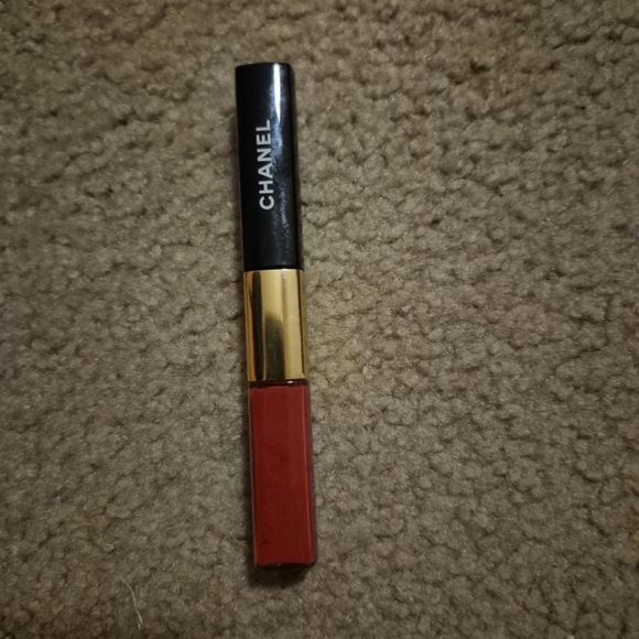 CHANEL | Makeup | Chanel Le Rouge Duo Lip Color Strawberry Red | Poshmark